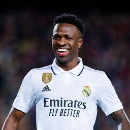 Ronaldinho Customized FIFA 14 Sep 19, 2014 SoFIFA